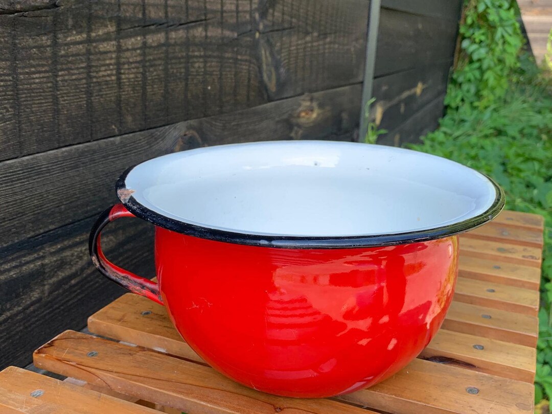 Red Enamel Chamber Pot, Garden Planter Pot With Dshape Handle, Vintage ...