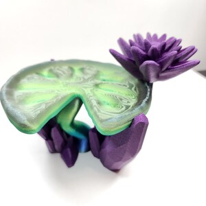 Lily Pad Stand - Etsy