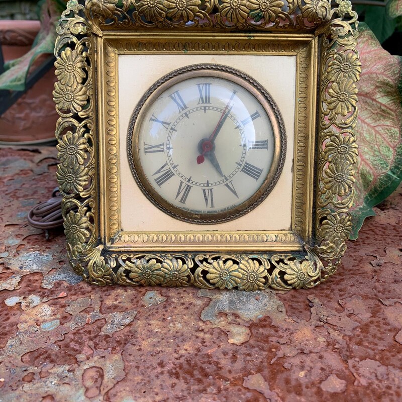 Vintage Clock - Etsy