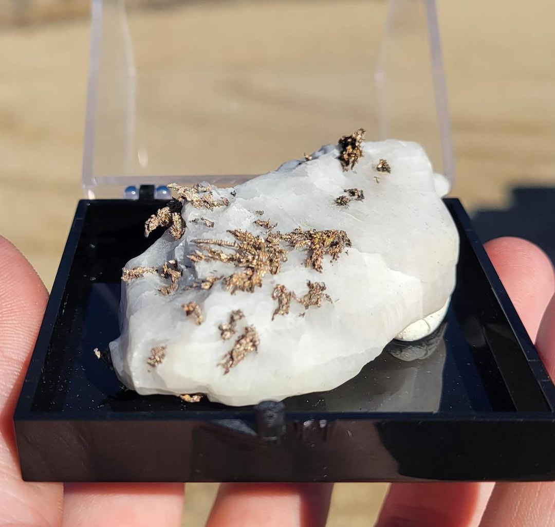 Rare Dendritic Native Silver on UV Calcite - Bouismas Mine, Morocco - Etsy