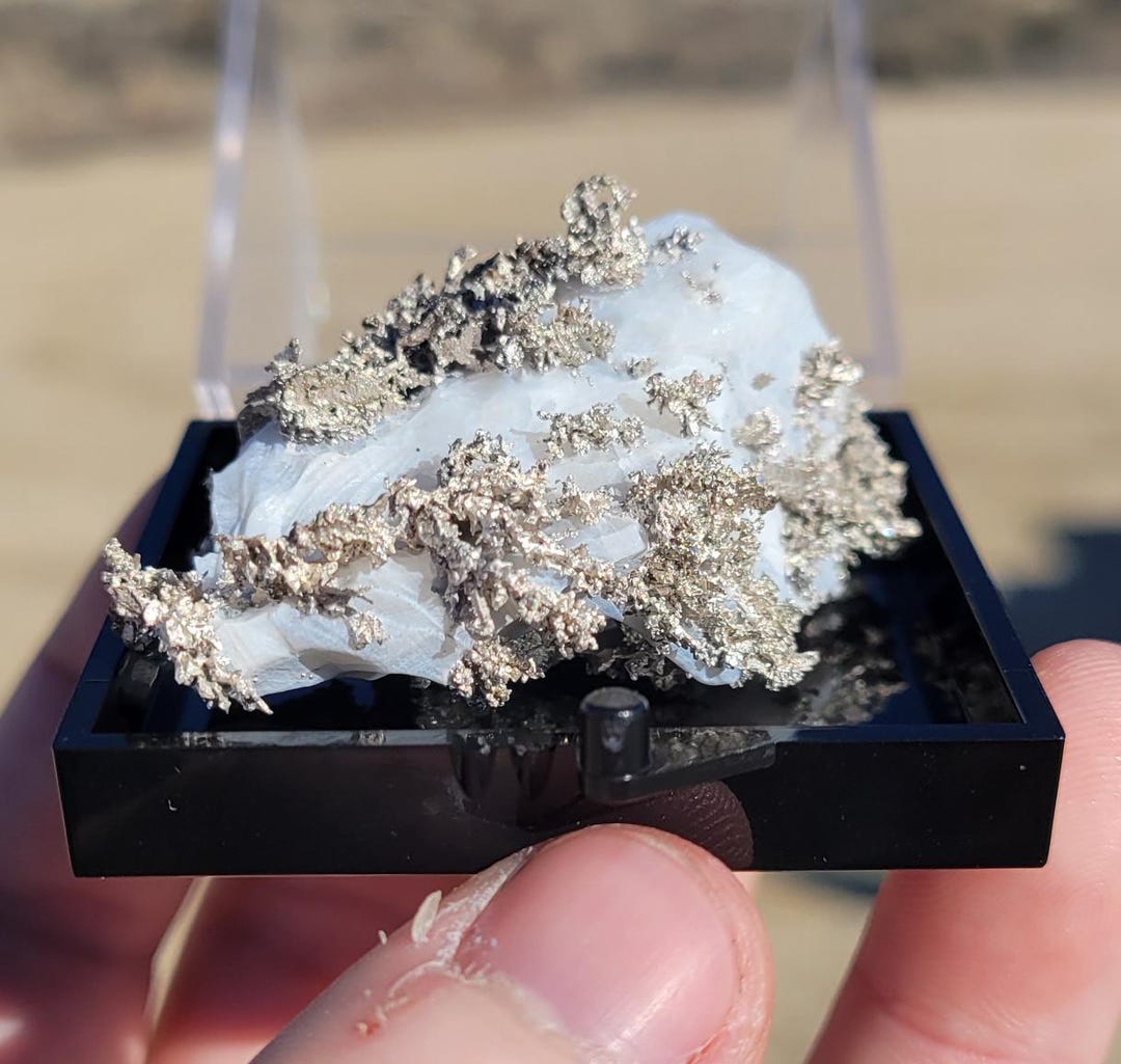 Rare Dendritic-like Pure Native Silver on UV Calcite From Morocco ...