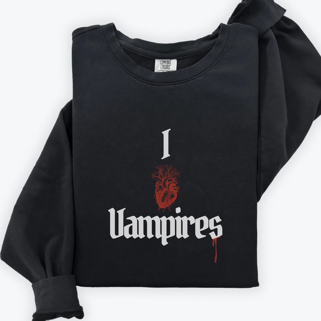 I Heart Vampires Gothic Valentine's Day Sweatshirt, Dark Academia Fangs ...