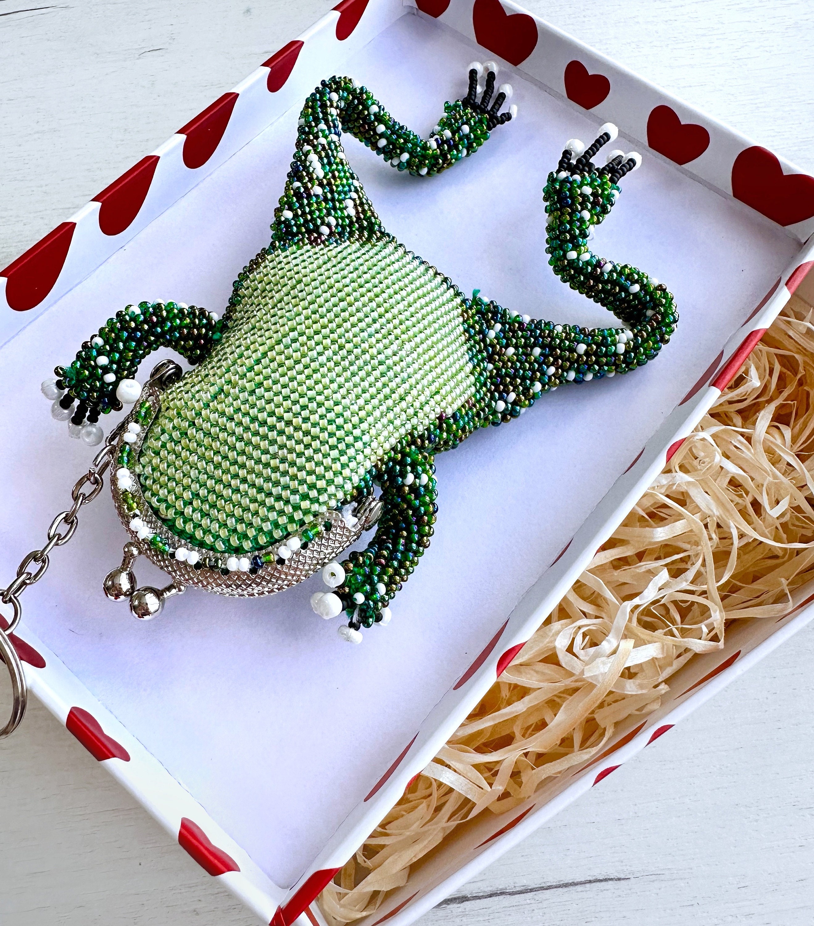 Knitted Beaded Keychain Wicker Frog Cute Souvenir Green Beaded Frog Key ...