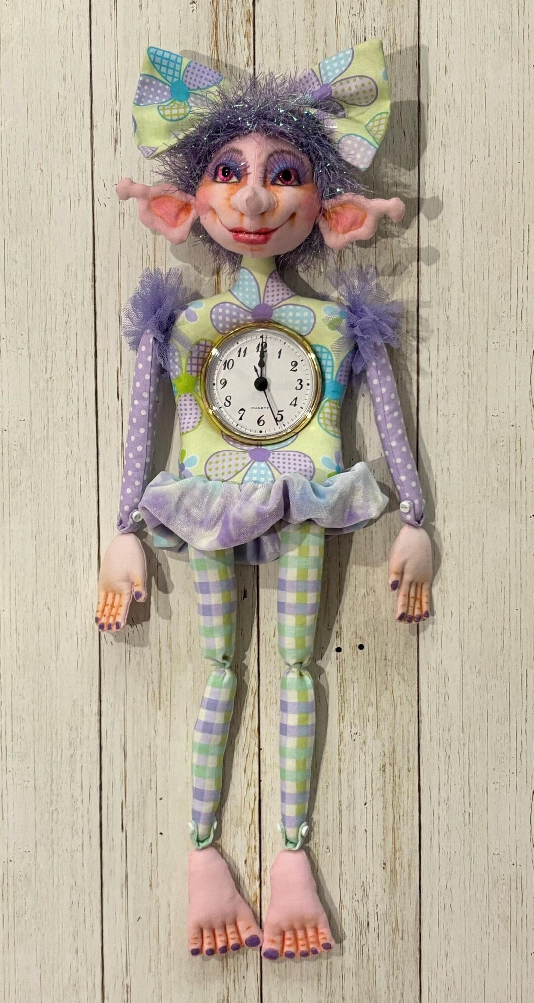 Daisy Wall Clock Doll - Etsy