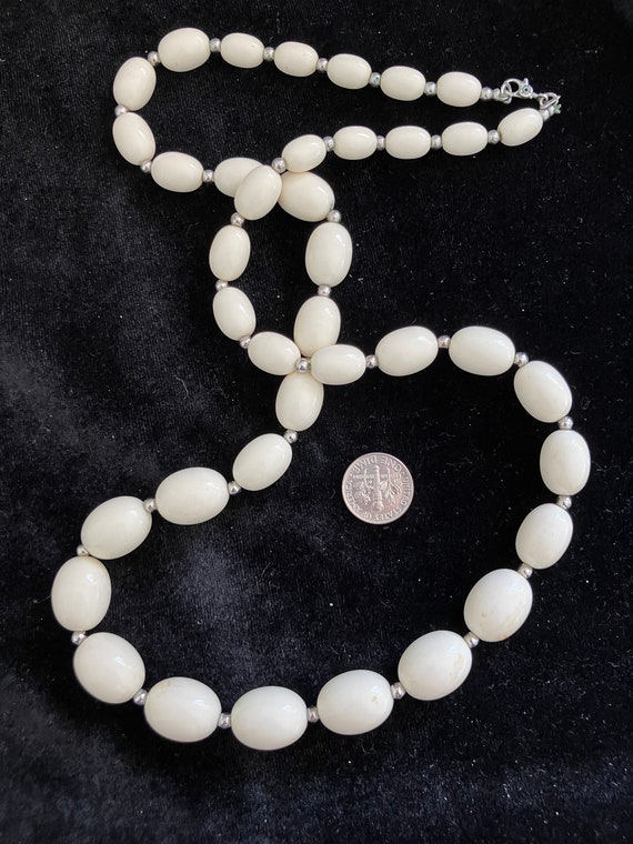 Ivory and silver beaded - Gem