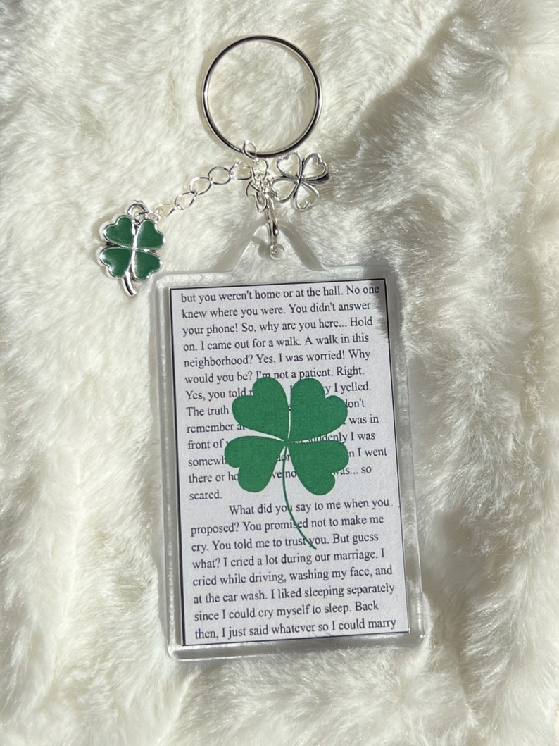 Queen of Tears Four-leaf Clover Keychain with 4 Leaf Clover Charms - Etsy