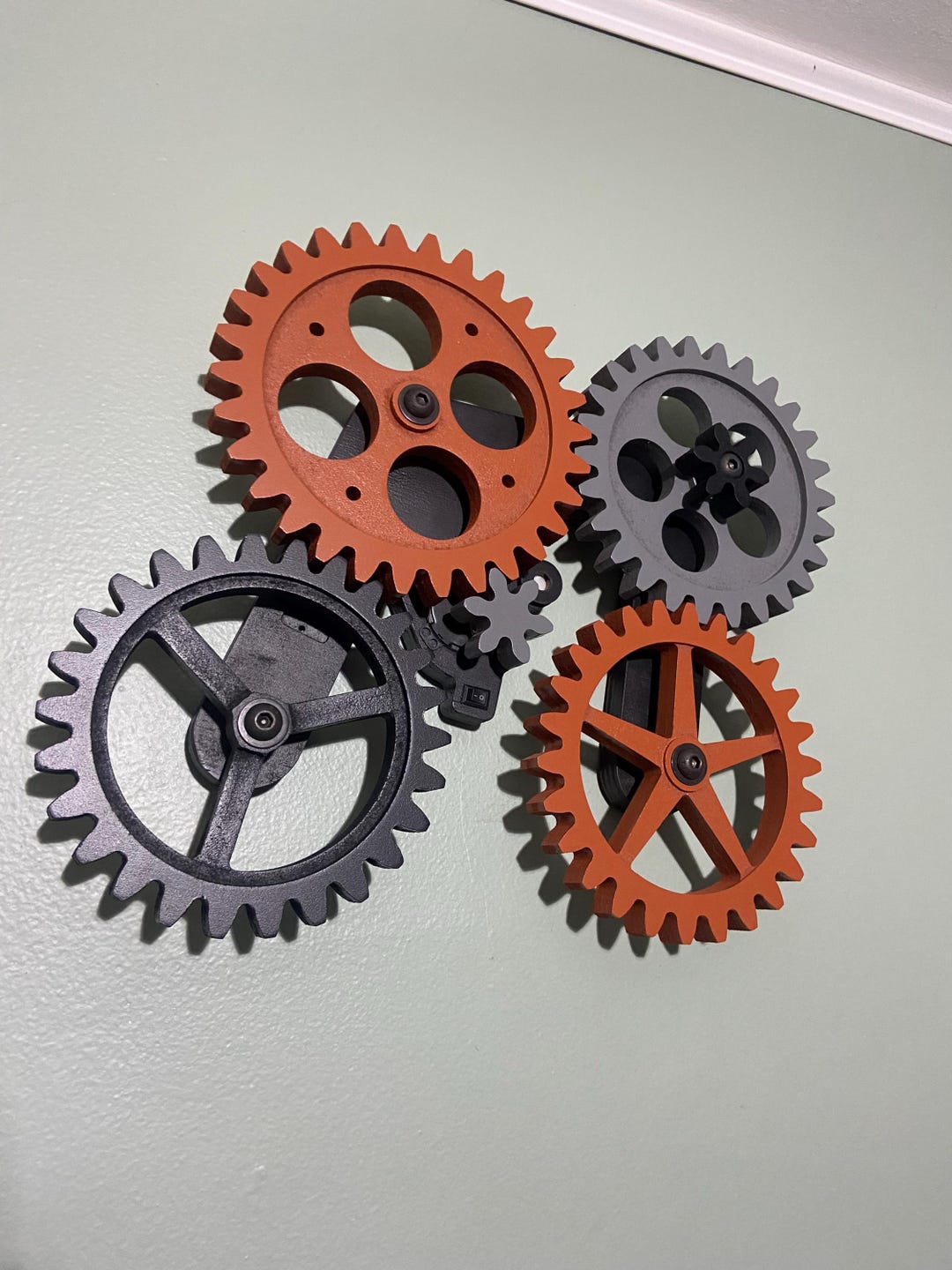 Gears Industrial Art Hanging Kinetic Gear Art Office Decoration Man ...