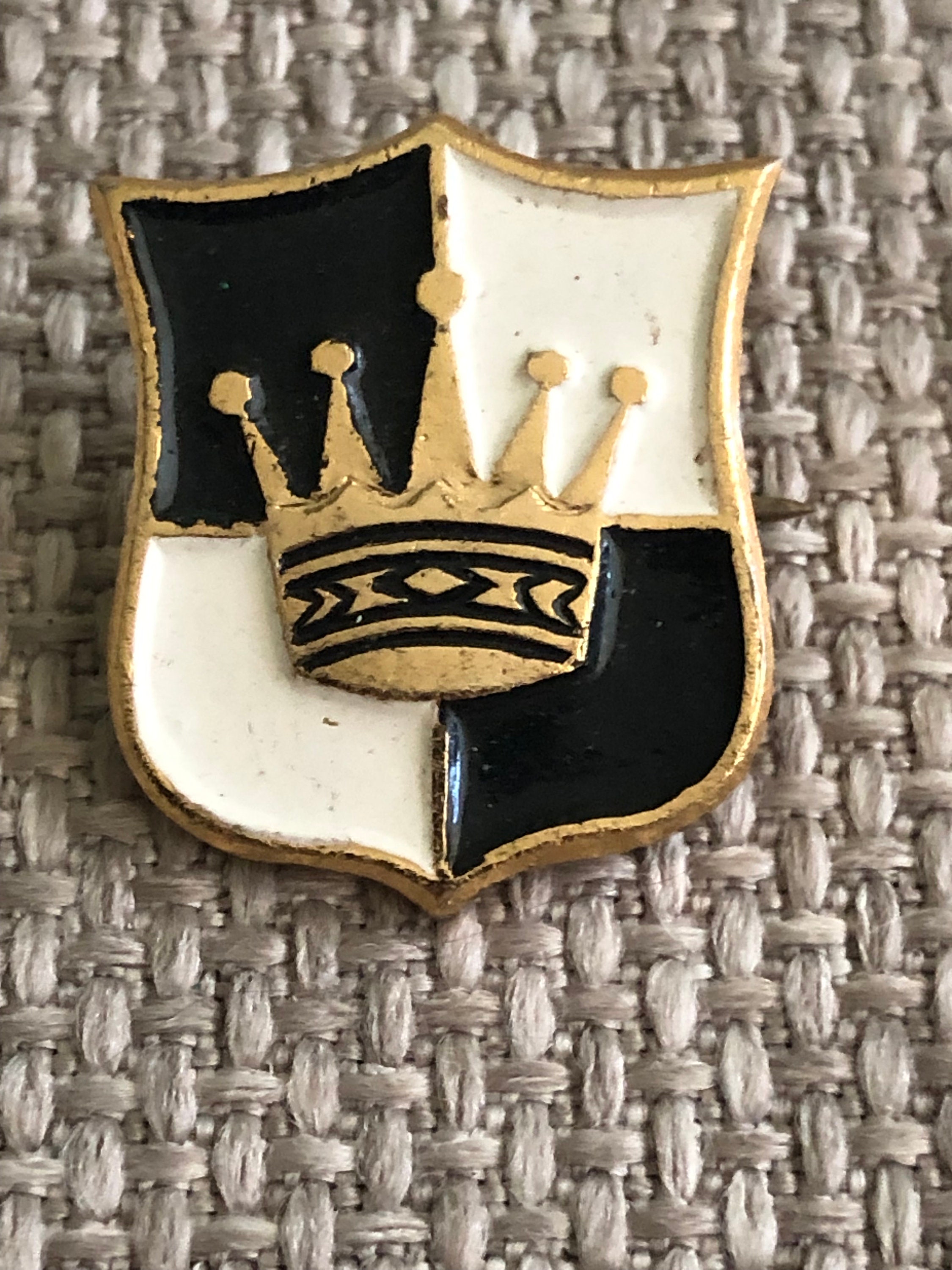 Vintage Metal Chess Piece Badge King, Soviet Badge, Gift Idea for Chess ...