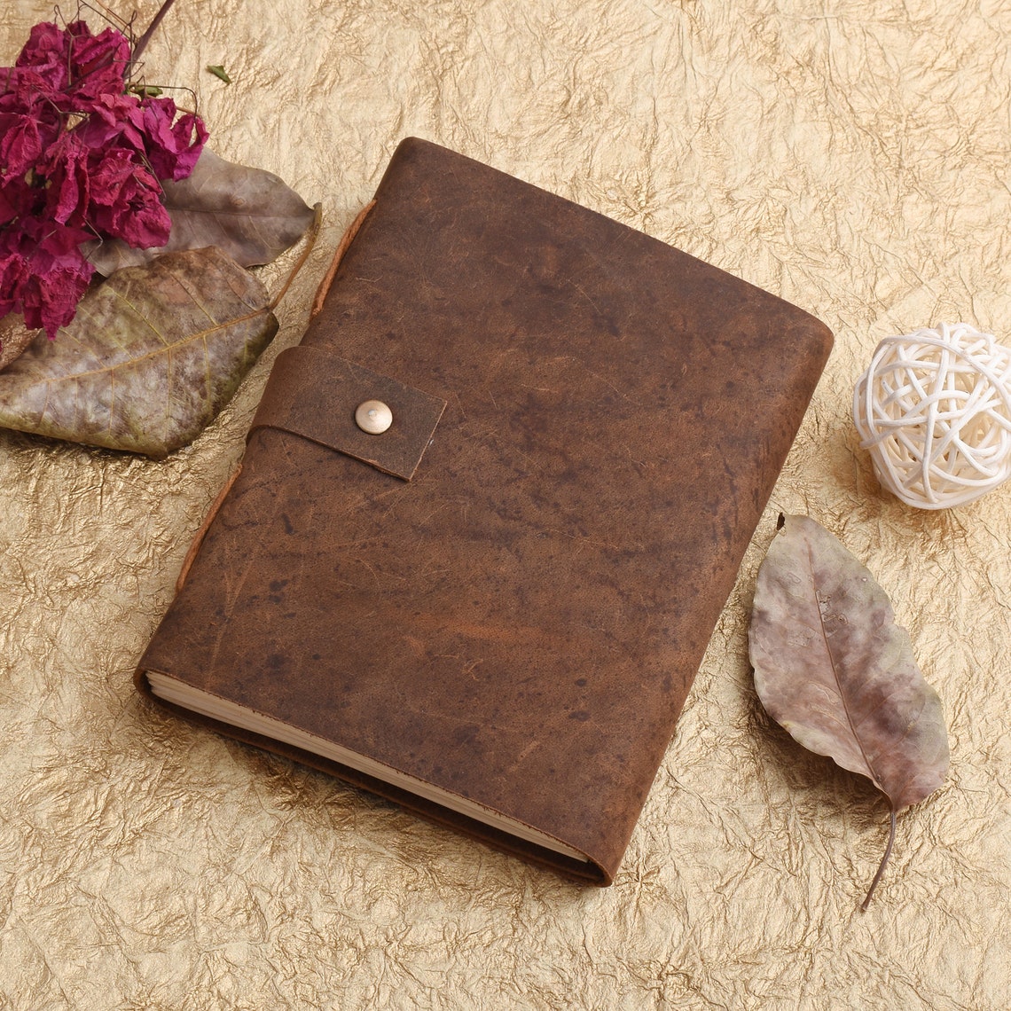 Personalize Handmade Leather Journals, Brass Hook Lock Leather Handmade ...
