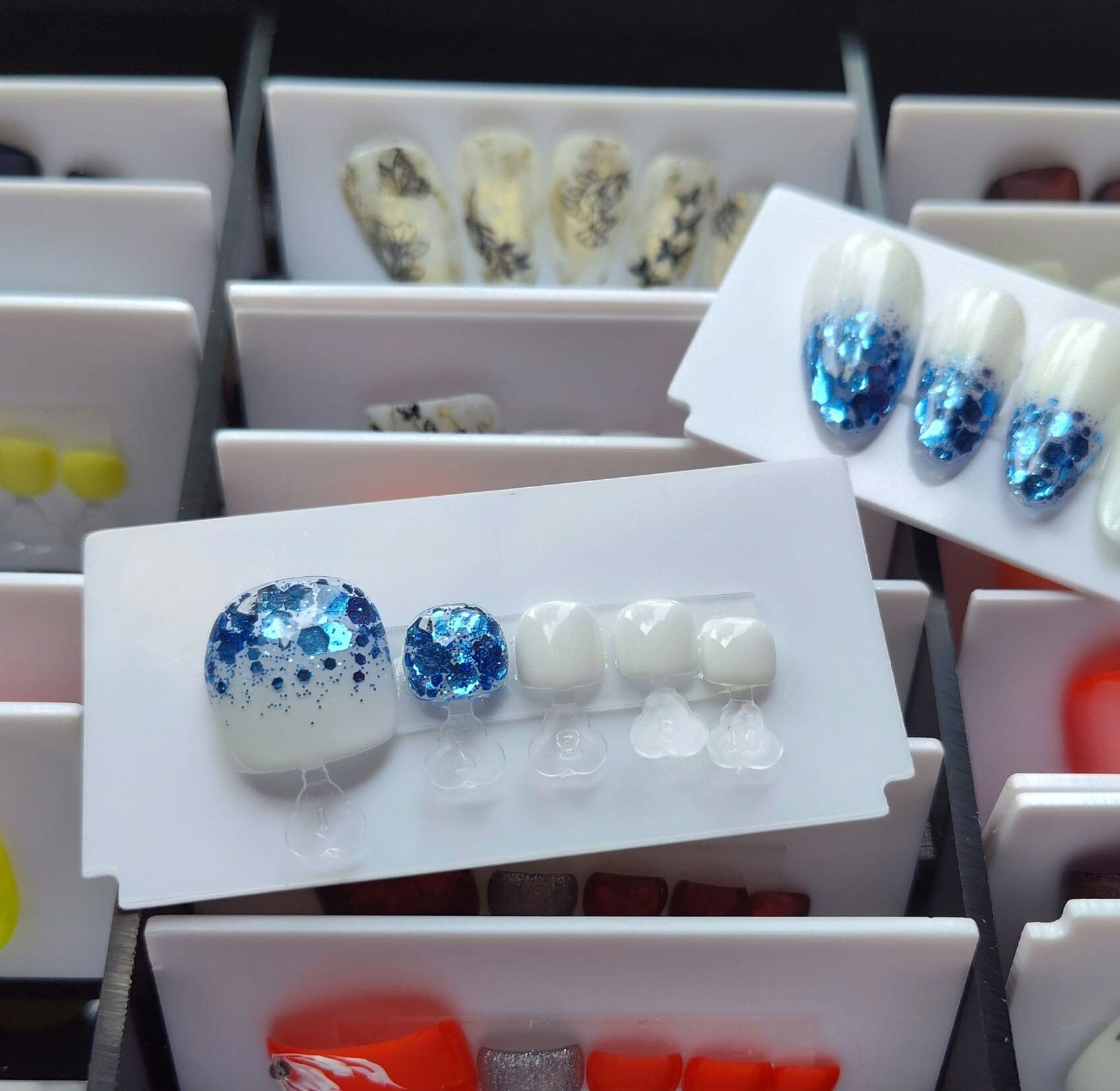 Handmade Press on Toe Nails With Glue Fake Nails Nail Art Nail Design ...