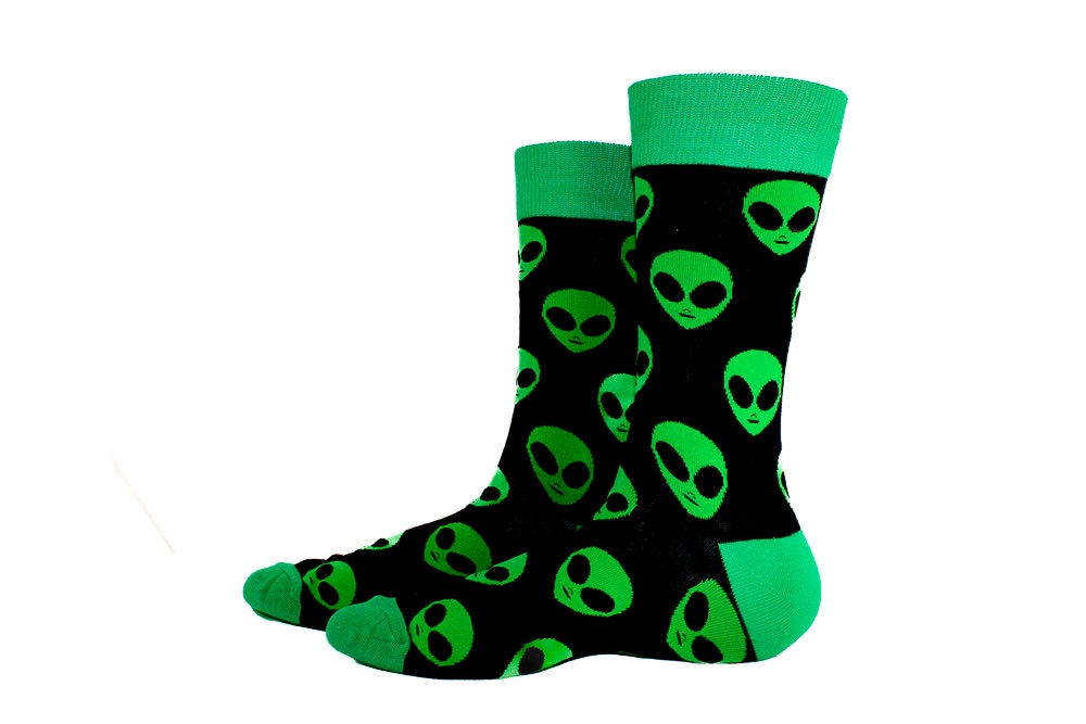 ALIEN UFO Outer Space Green Fun Dress Socks Novelty Crew Socks Crazy ...