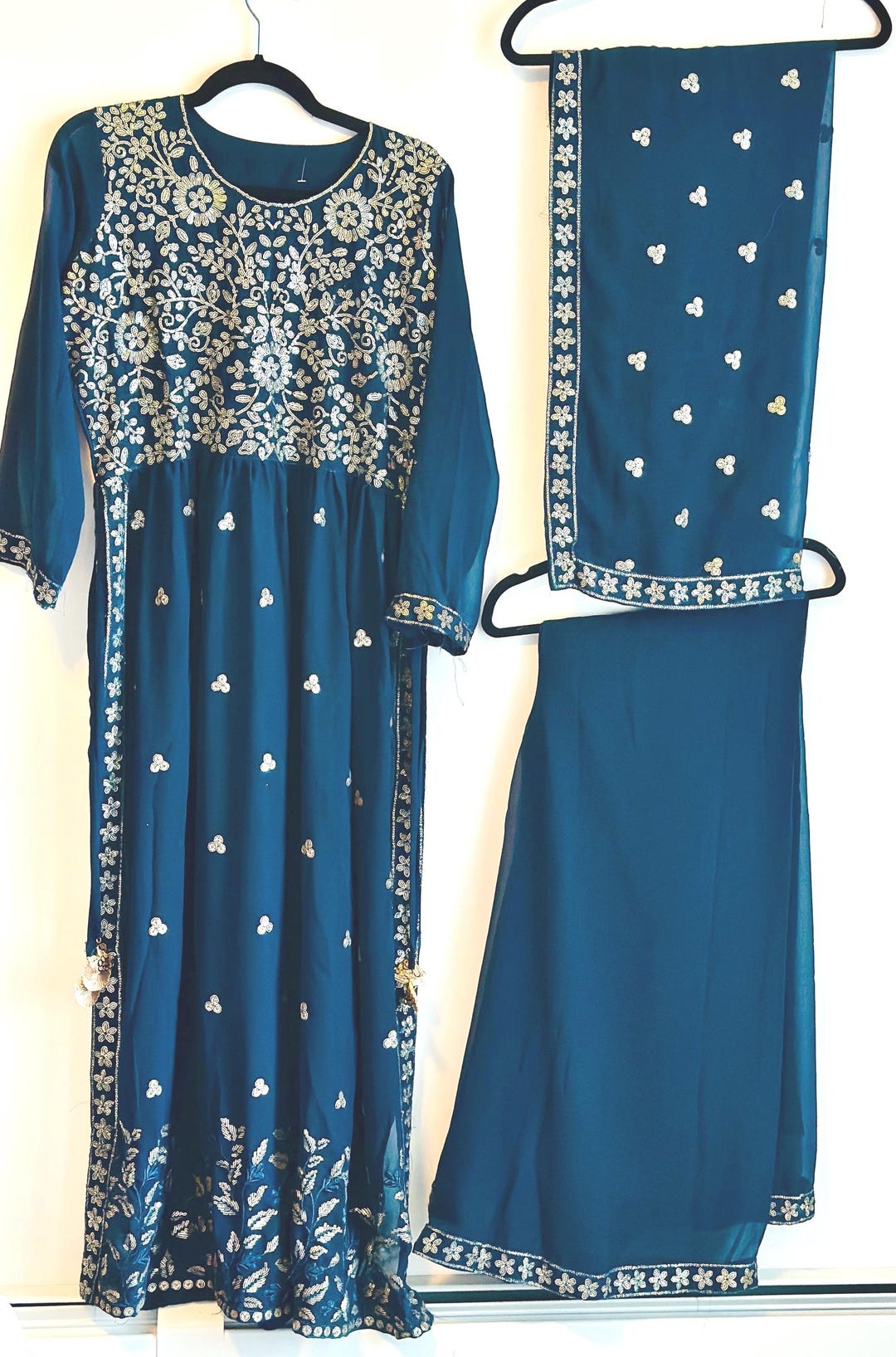 Pakistani Indian Palazzo Suit Handwork Heavy Embroidery Unique Style ...