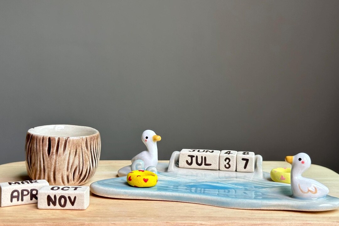 Handmade Duck Calendar,ceramic Duck Decor,duck-themed Calendar ...