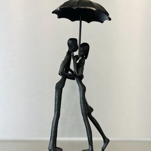 Tender Couple Iron Art Sculpture – Modern Romantic Metal Statue ...