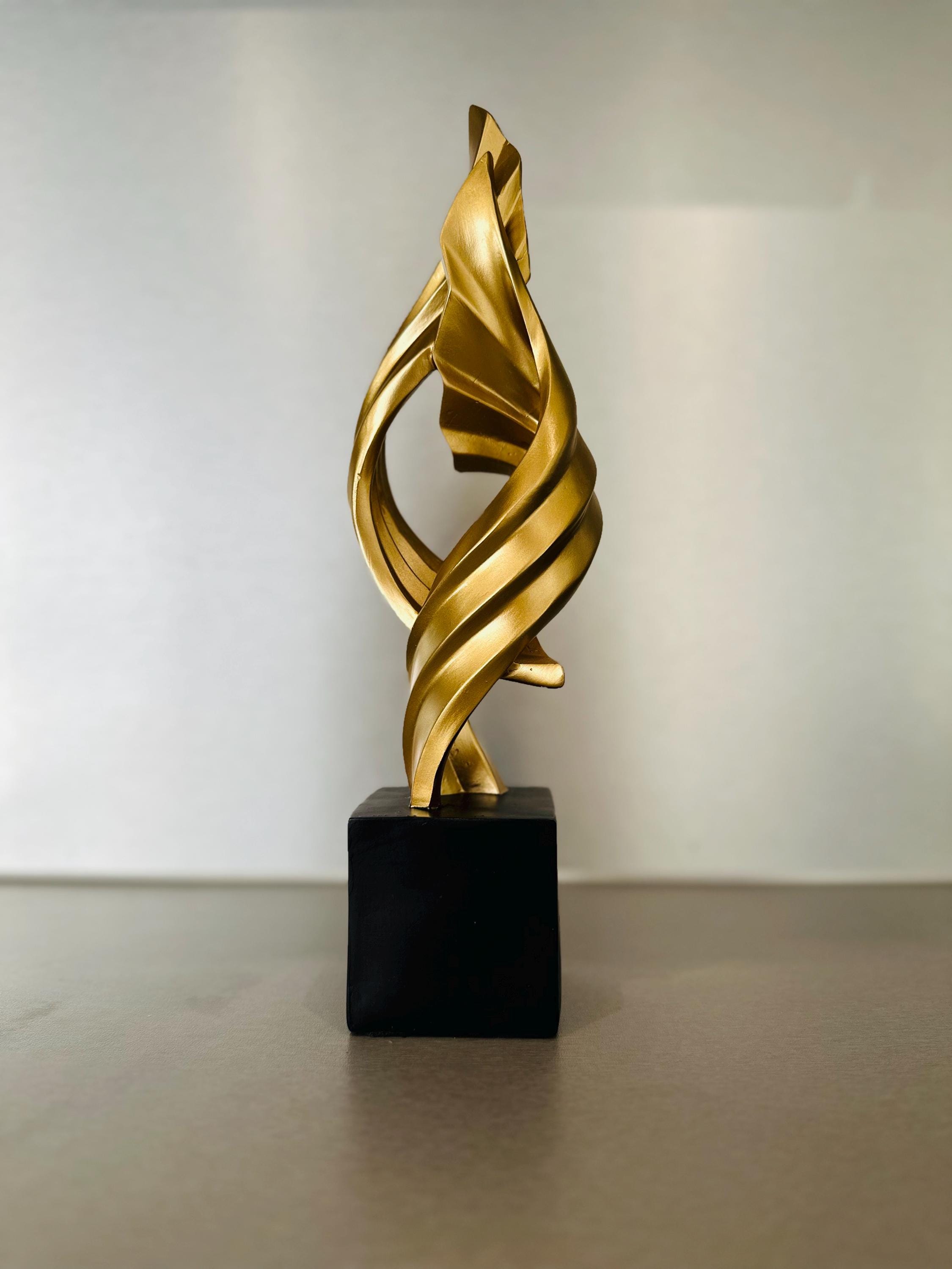 Modern Luxury Abstract Sculpture Resin Art Statue, Exclusive Decor for ...