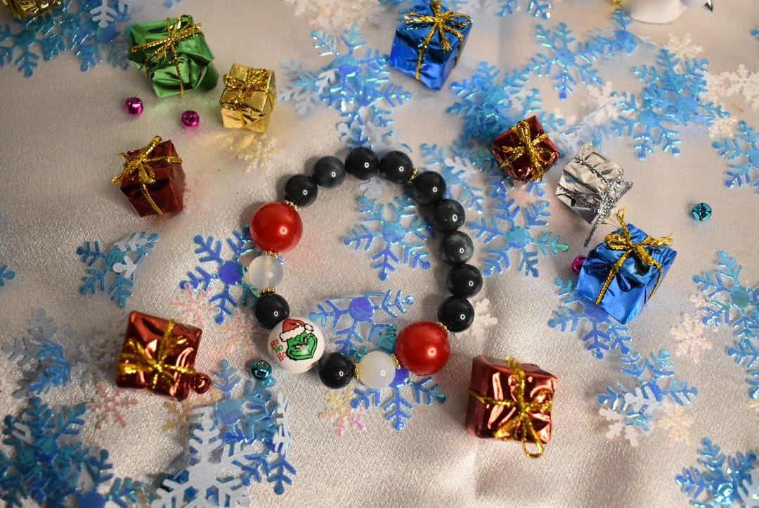 Grinch Bracelet Set (indian Bloodstone & Clear Quarts) - Etsy