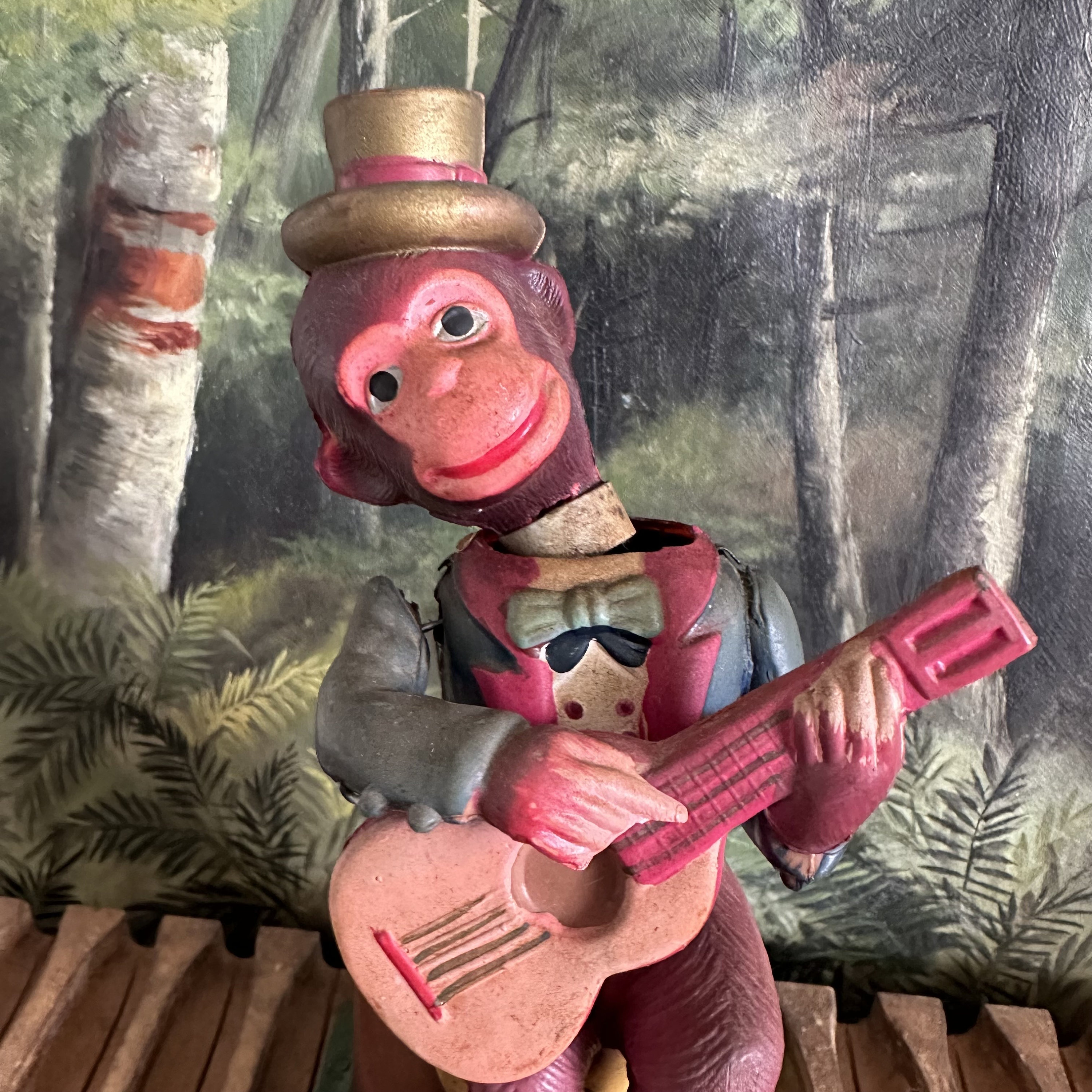 RARE Vintage 1940s Tin Celluloid Wind up Guitar Playing Monkey Toy ...