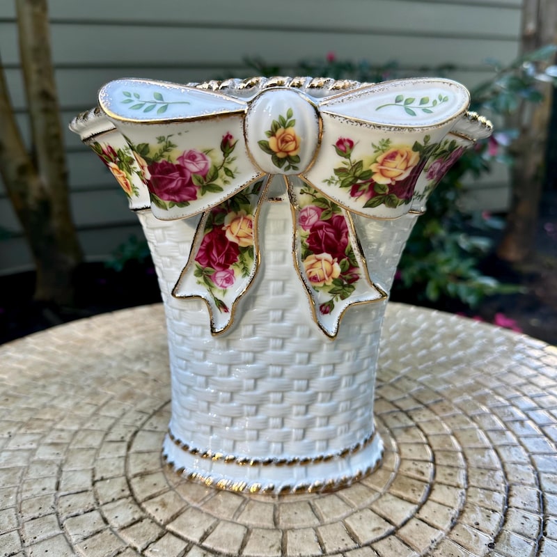 Basketweave Vase - Etsy