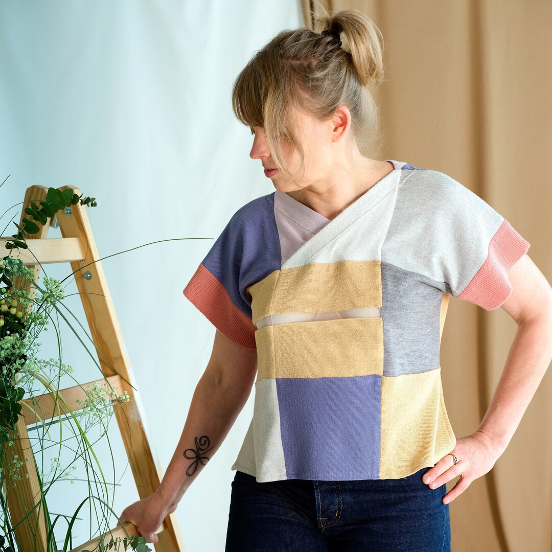 Fargol 03, Feinstrick Upcycling T-shirt Mit V-ausschnitt. Patchwork Top ...