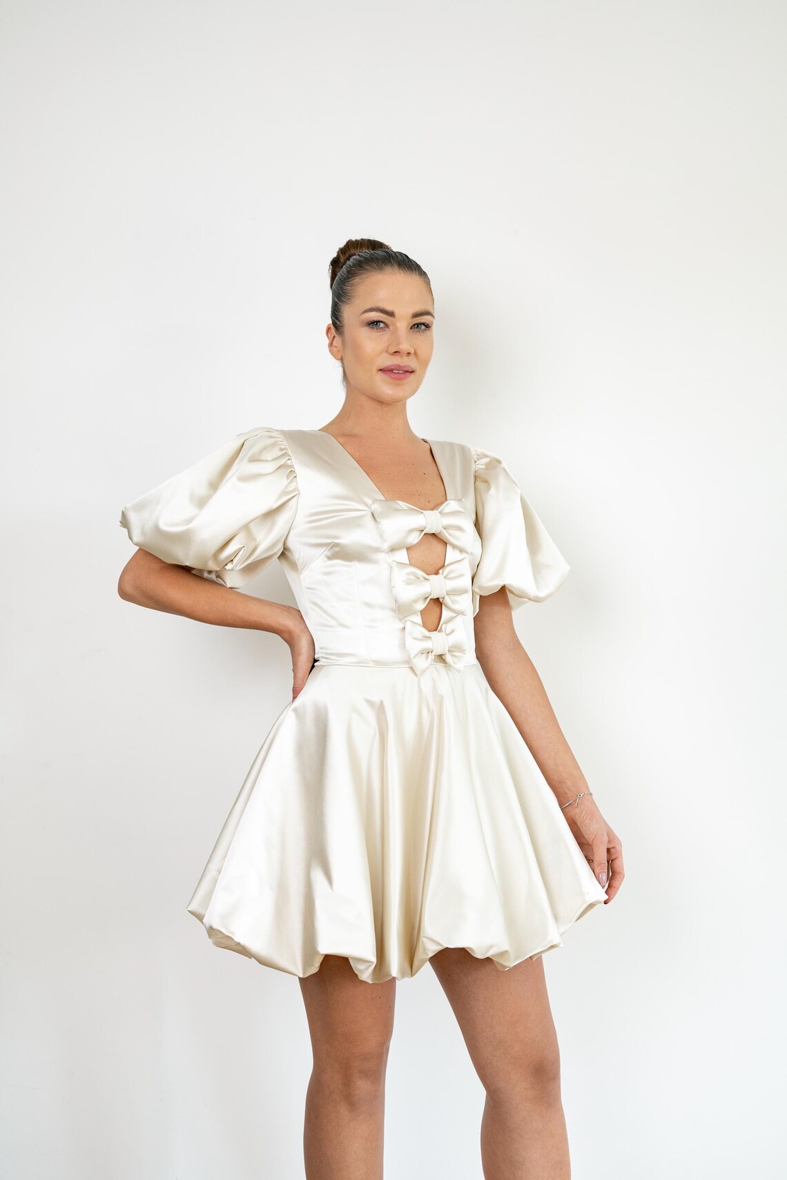 Beidge Satin Dress, Mini Ballon Dress, Short -sleeved Dress,dress With ...