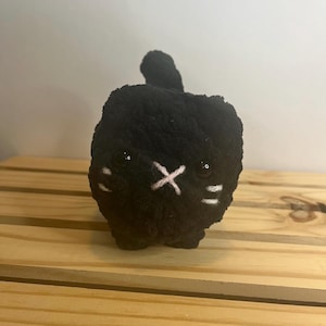 Crochet Mini Loaf Cat Plush| Amigurumi | Handmade Plushie | Cute ...
