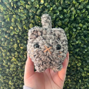 Crochet Mini Loaf Cat Plush| Amigurumi | Handmade Plushie | Cute ...