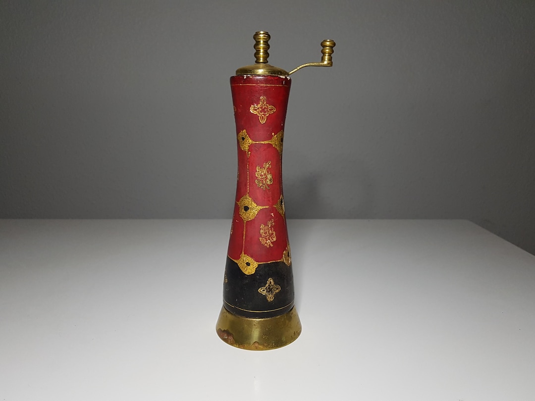 Vintage Italian Pepper Mill 60s Old Pepper Shaker Salt Shaker Vegetable ...