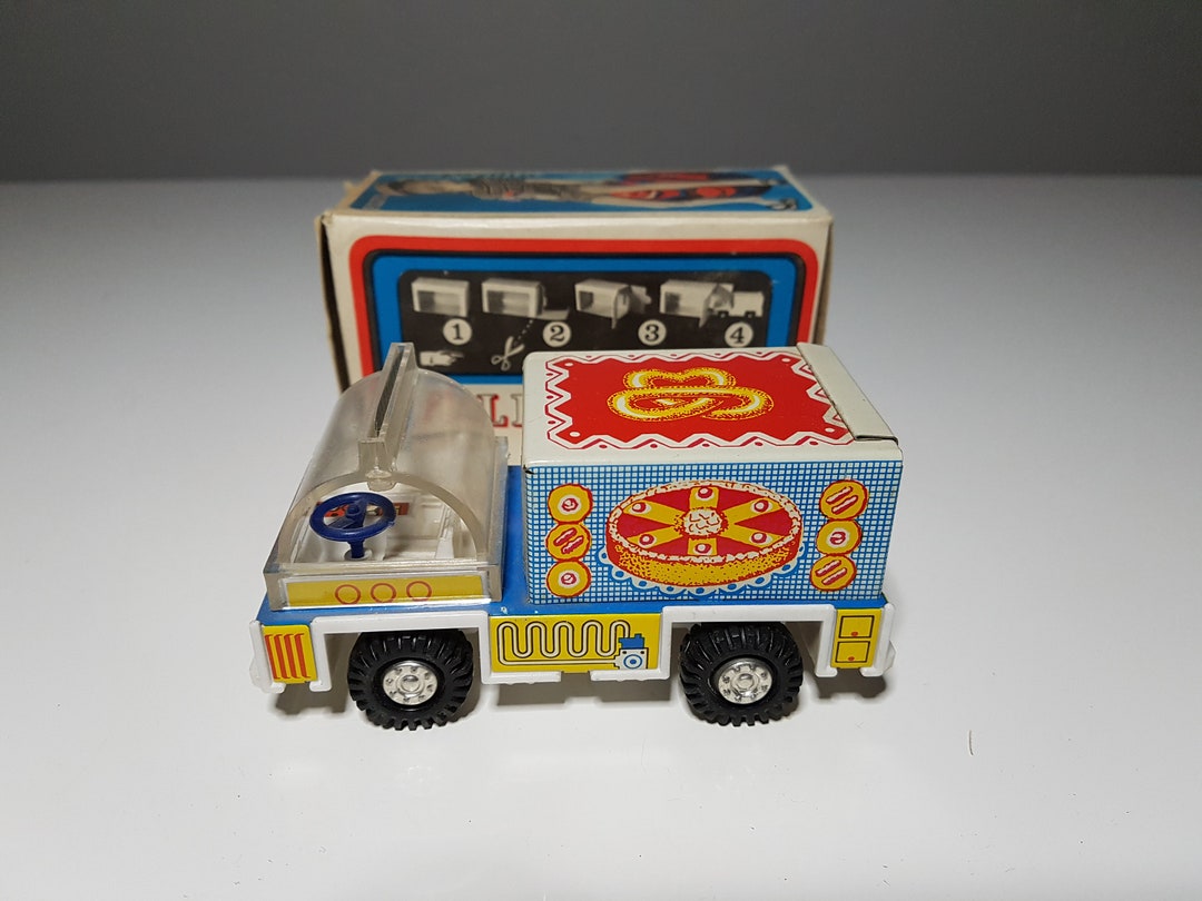 Vintage GDR Tin Car Truck Filius Garage Bakery New With Box Toy Veb MSB ...