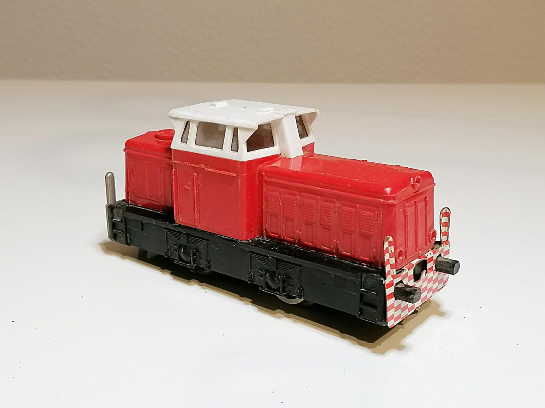 East German Clockwork Diesel Locomotive Transit 5 T334 | MSW Stadtilm ...