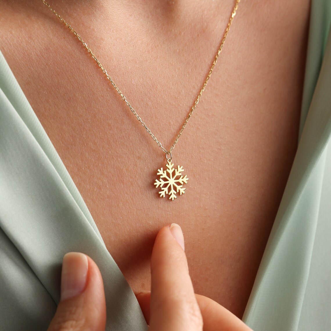 Dainty Snowflake Pendant, 14K Gold Snowflake Necklace, Winter Jewelry ...