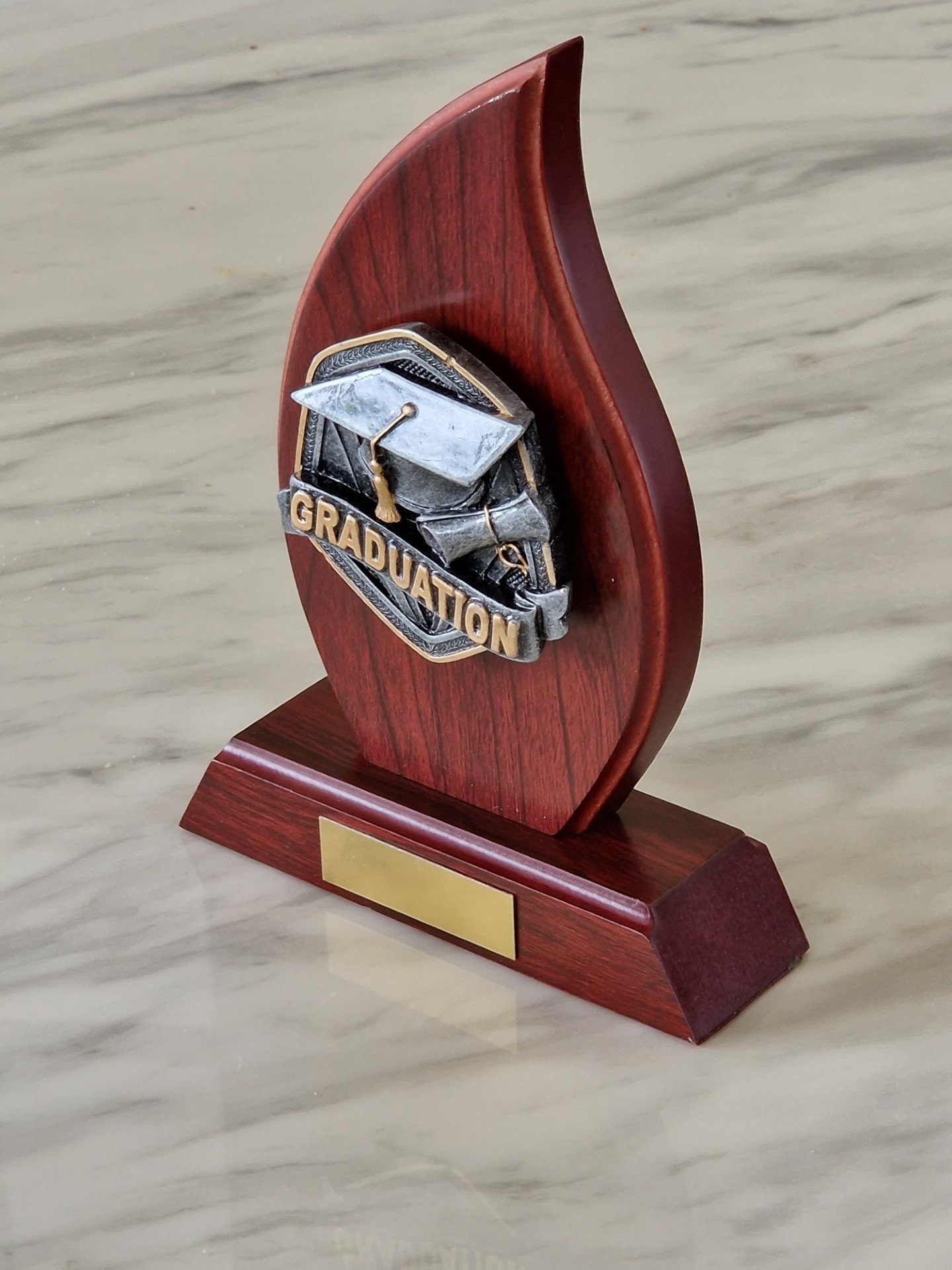 Personalised 19cm Polished Mahogany Graduation Plaque Trophy With 3D ...