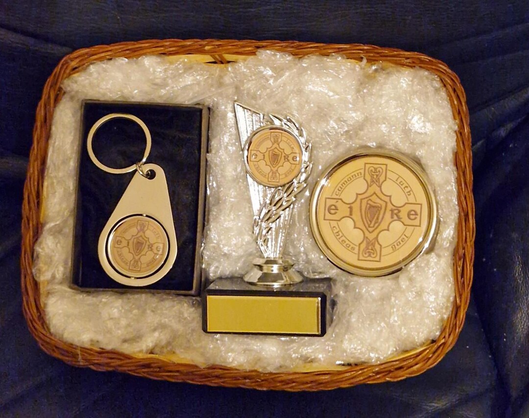 Personalised GAA Gift Basket With 3 Crested Items. Ideal Coach/trainer ...