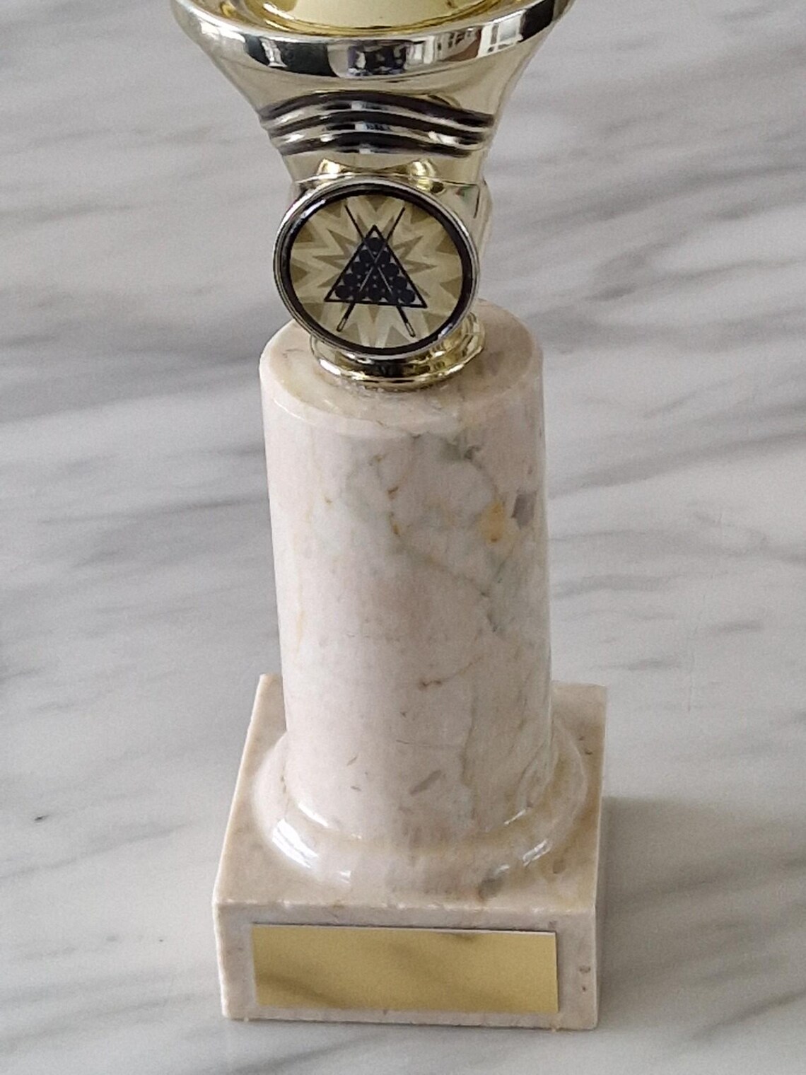 Personalised Snooker/pool Figurine Trophy Mounted on a Grained Beige ...