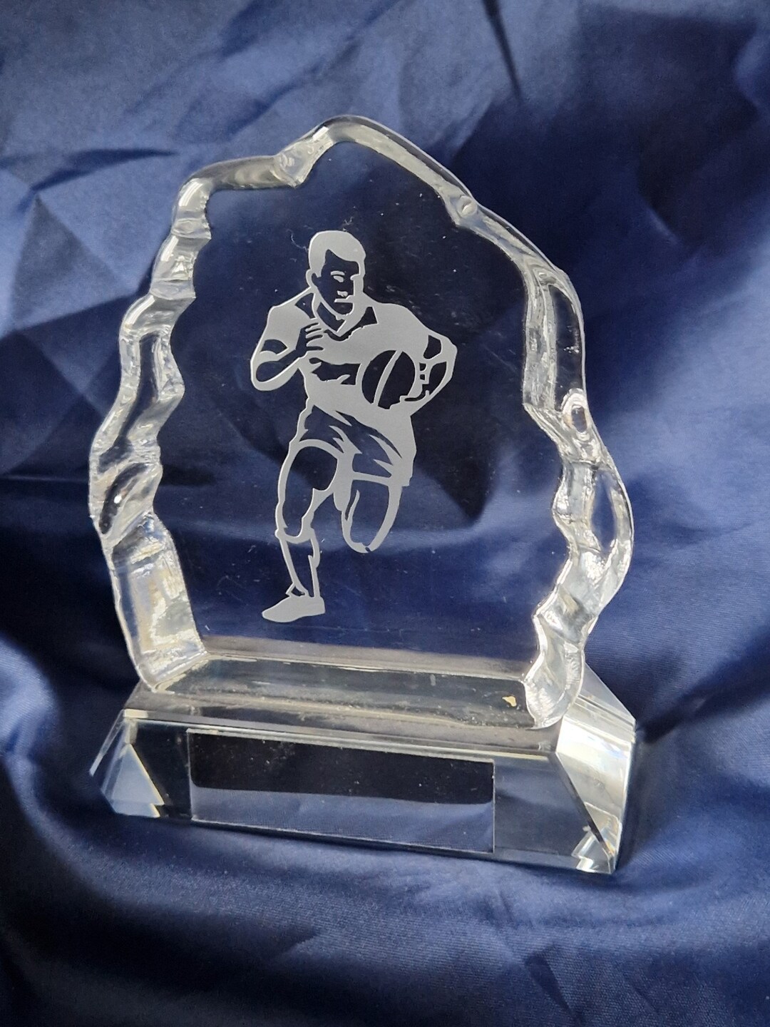 Personalised 11cm Iceberg K9 Crystal Rugby Trophy in Padded Box With ...