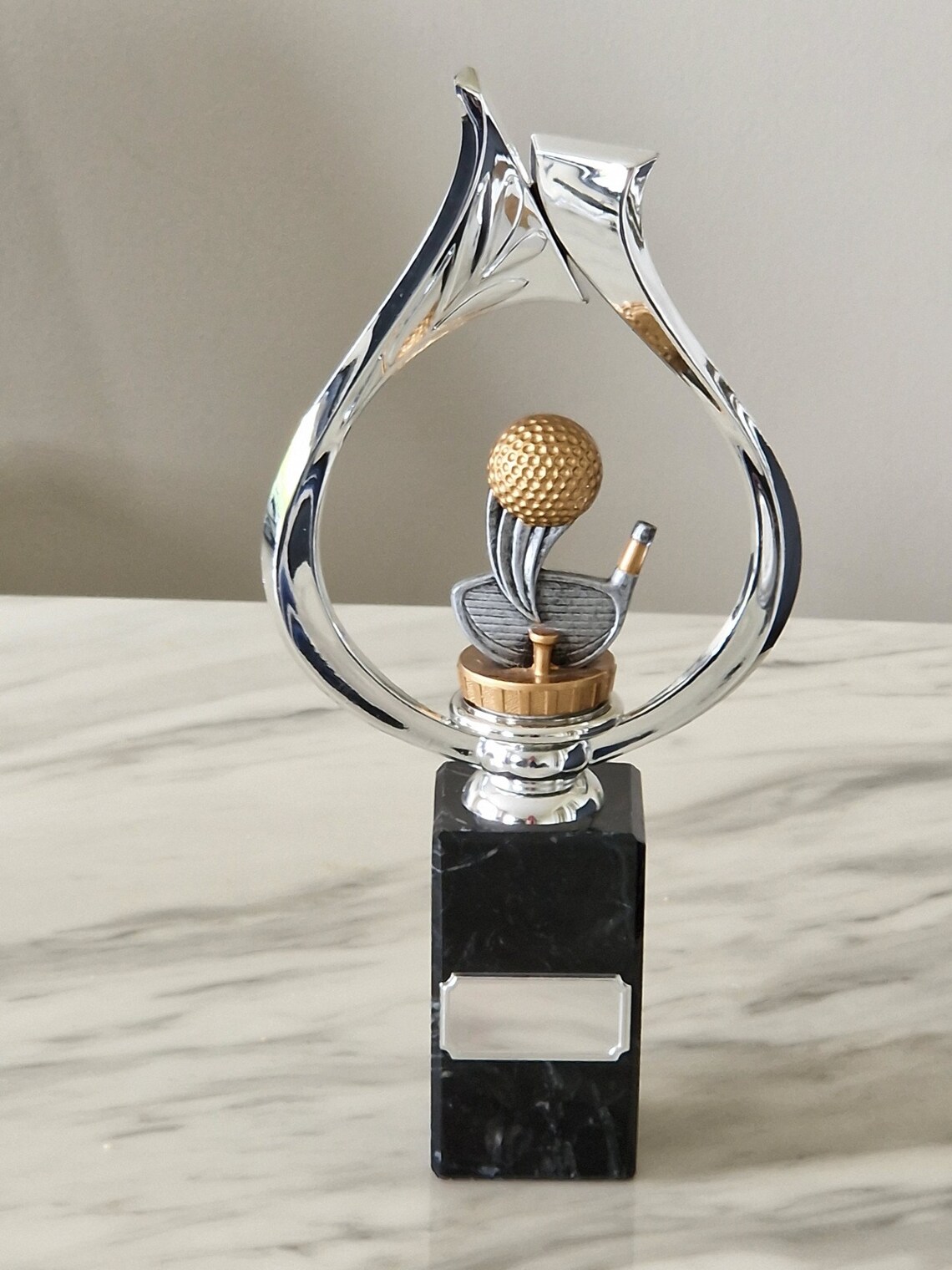 Personalised 30 Cm Golf Trophy With Silver Surround & Mounted on a ...