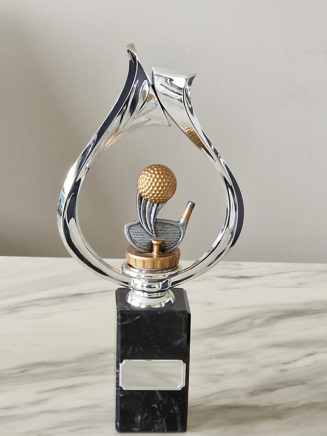 Personalised 30 Cm Golf Trophy With Silver Surround & Mounted on a ...