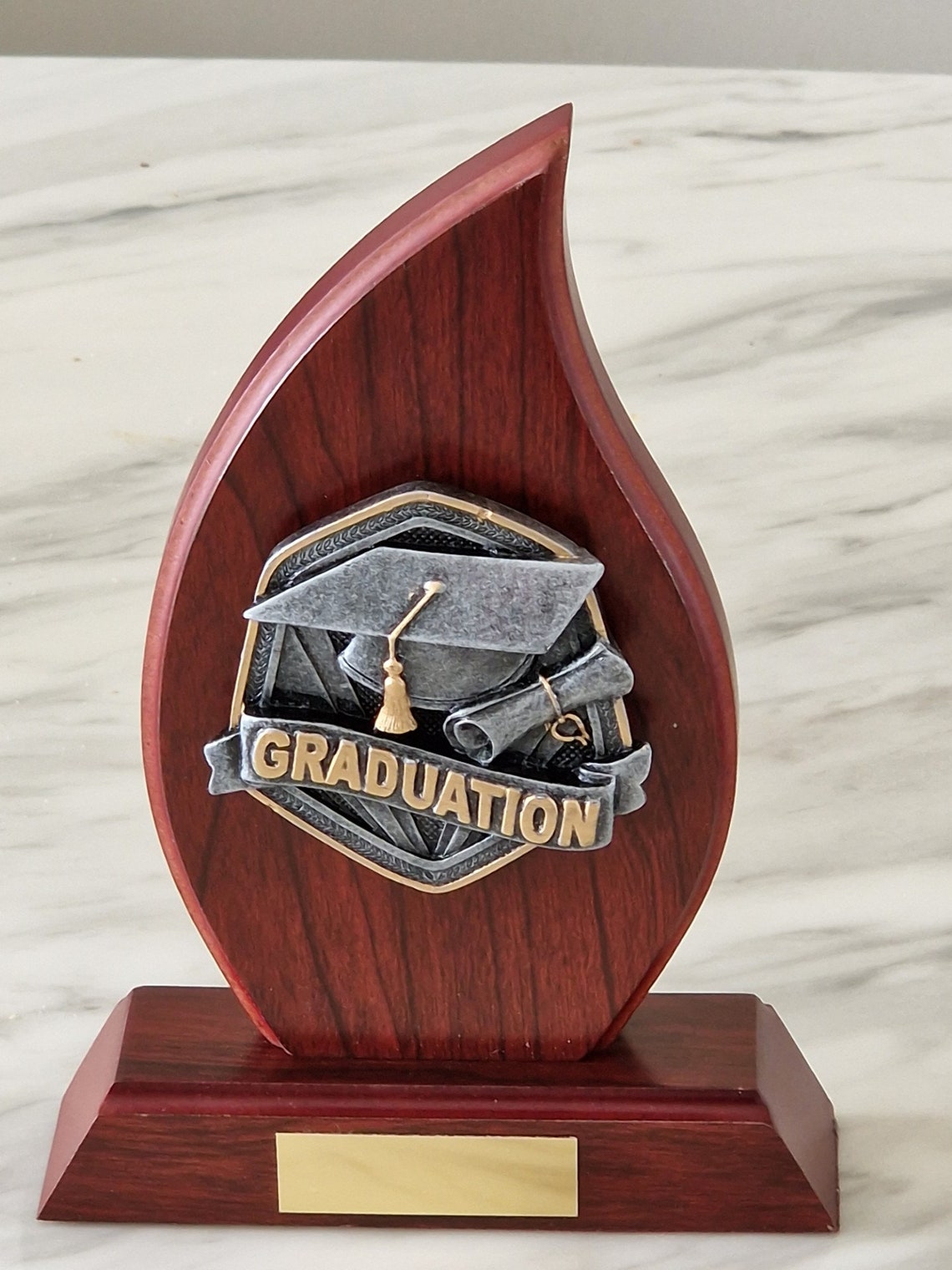 Personalised 19cm Polished Mahogany Graduation Plaque Trophy With 3D ...