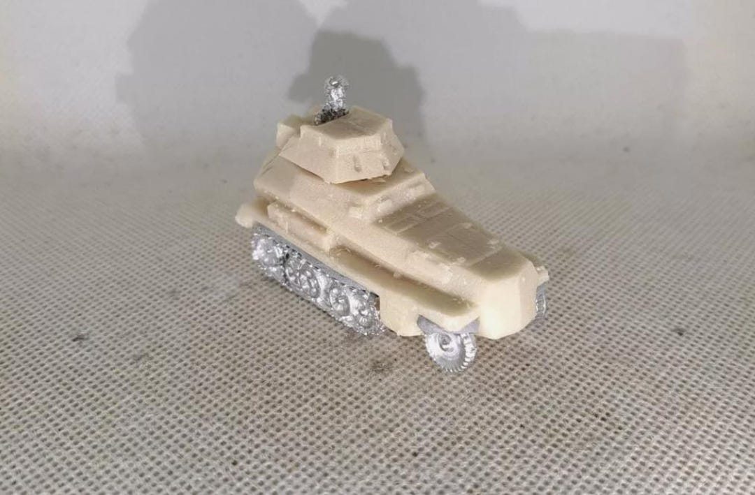 20mm Sdkfz 250/9. With 20mm Turret & 1 Crew (RVM27) - Etsy