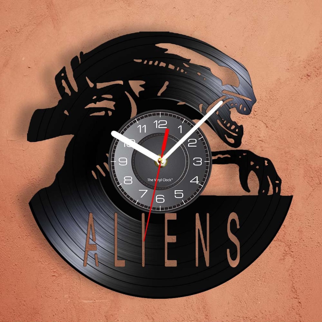Aliens Clock File Wood Laser Cutting DXF Lightburn CDR in Zip Files ...