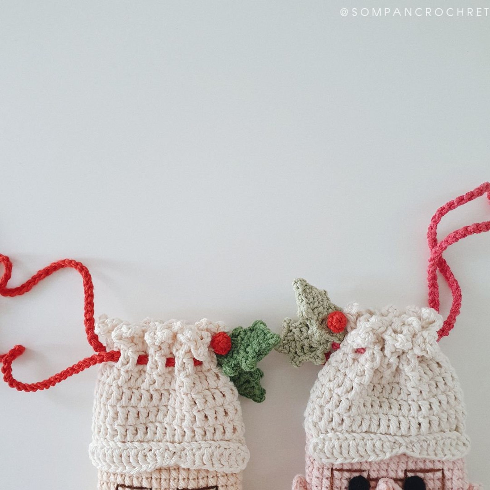 CROCHET PATTERN | Christmas Bags Santalina | Santa Claus Bags | Small ...