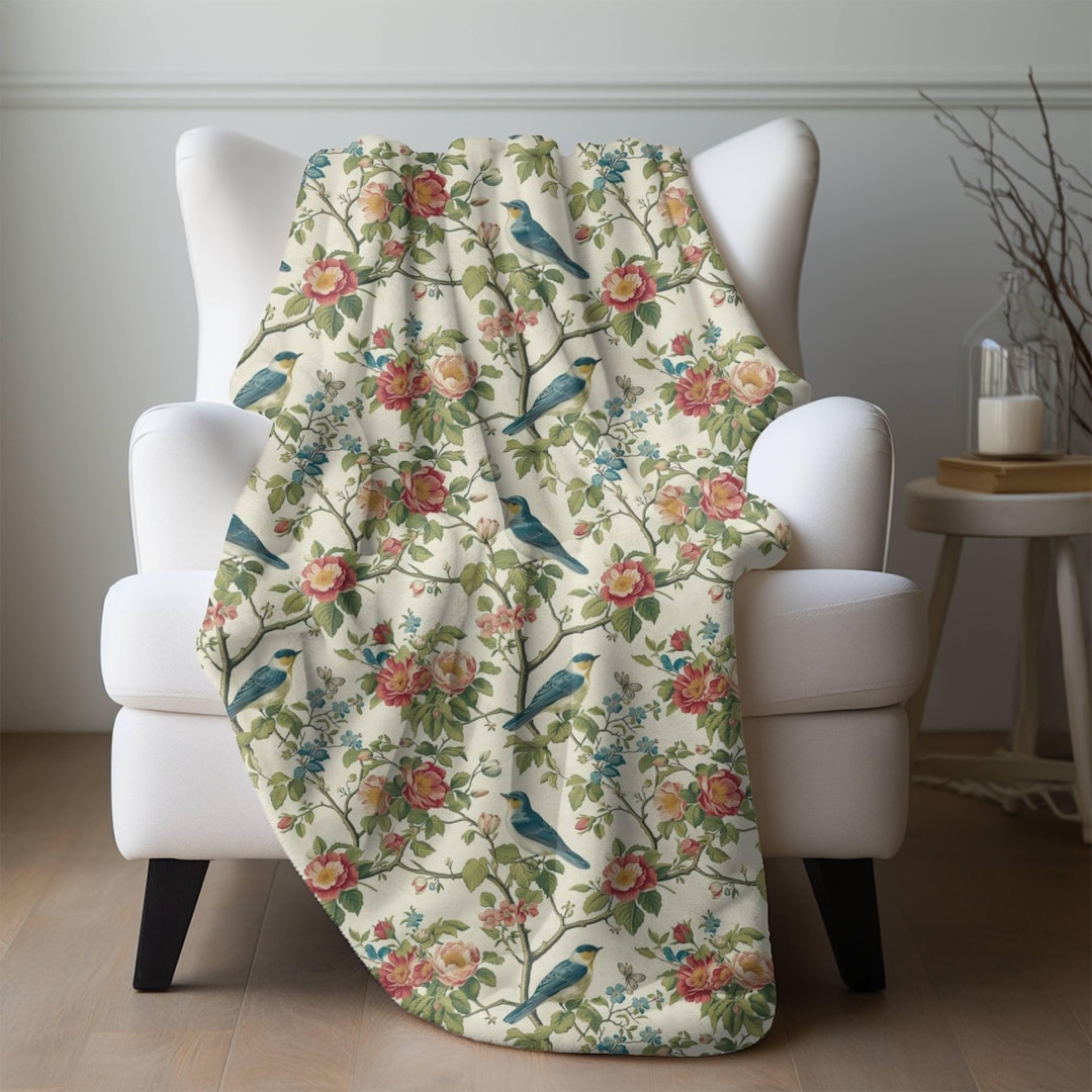 Blue Birds Blanket Traditional Bird Blanket Botanical Bedding Vintage ...
