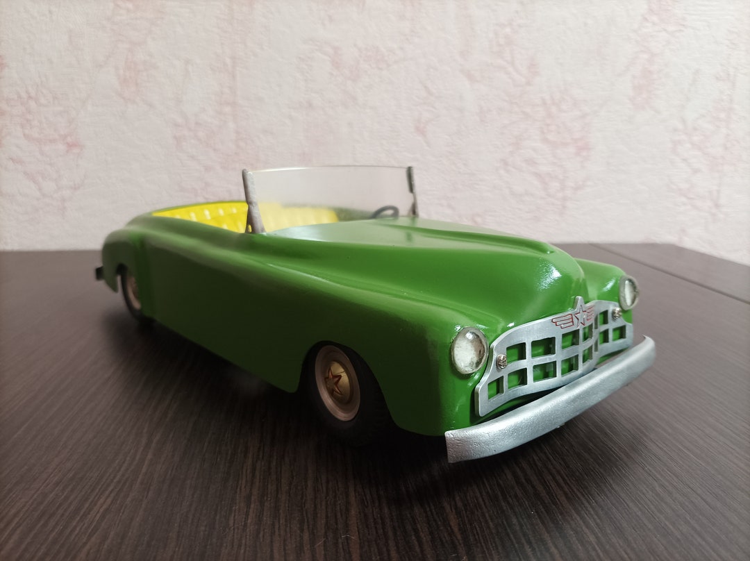 Vintage Iron Toy Car GAZ-12 ZIM inertial From the 50s of the USSR. - Etsy