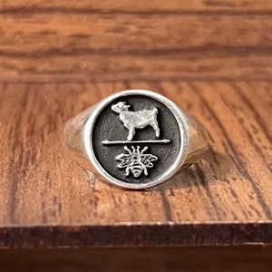 Custom Engraved Signet Ring,bee Signet Ring,signet Ring Men,signet Ring ...