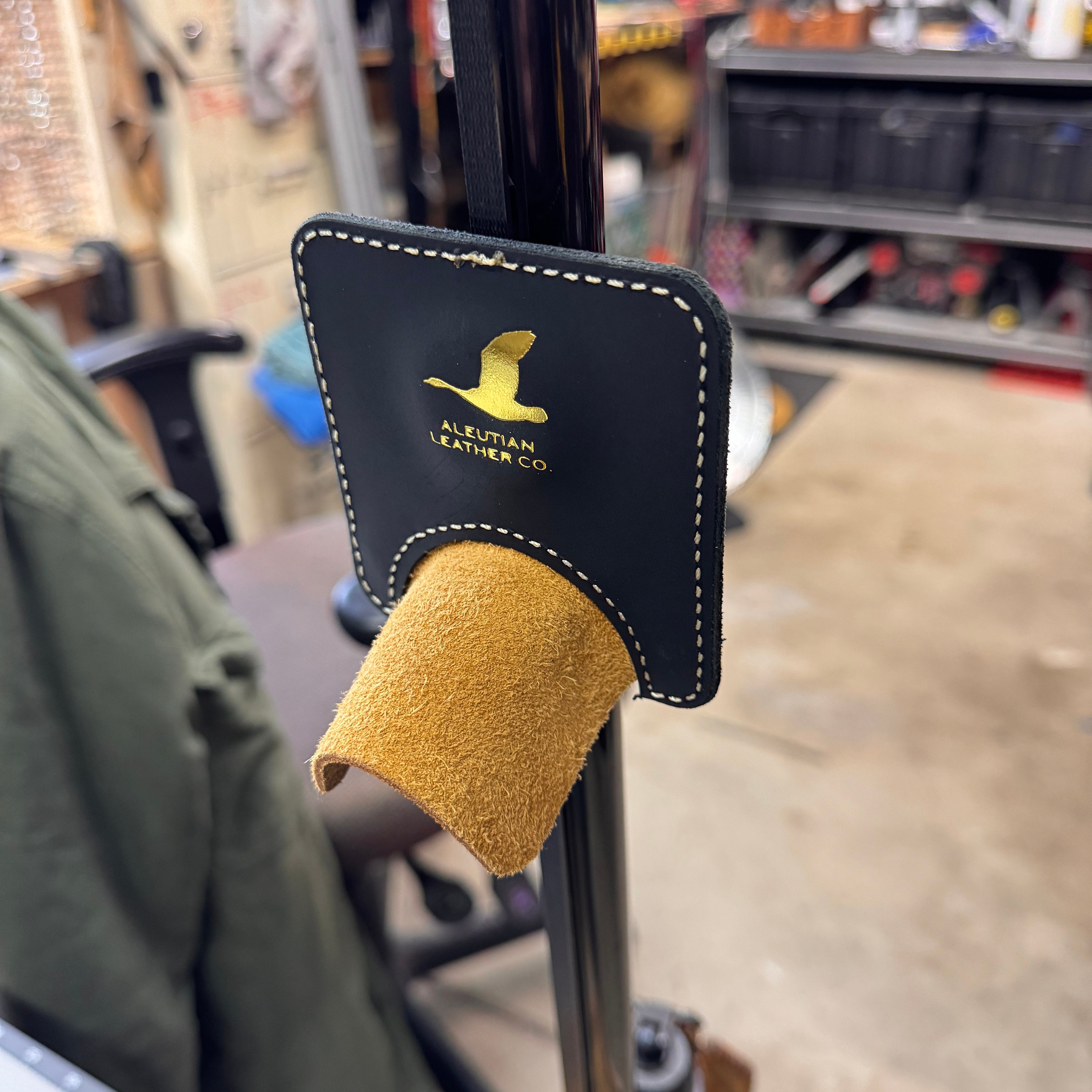 Magnetic Rib Rest, Barrel Pad, Gun Rest, Leather Gun Barrel Protector ...