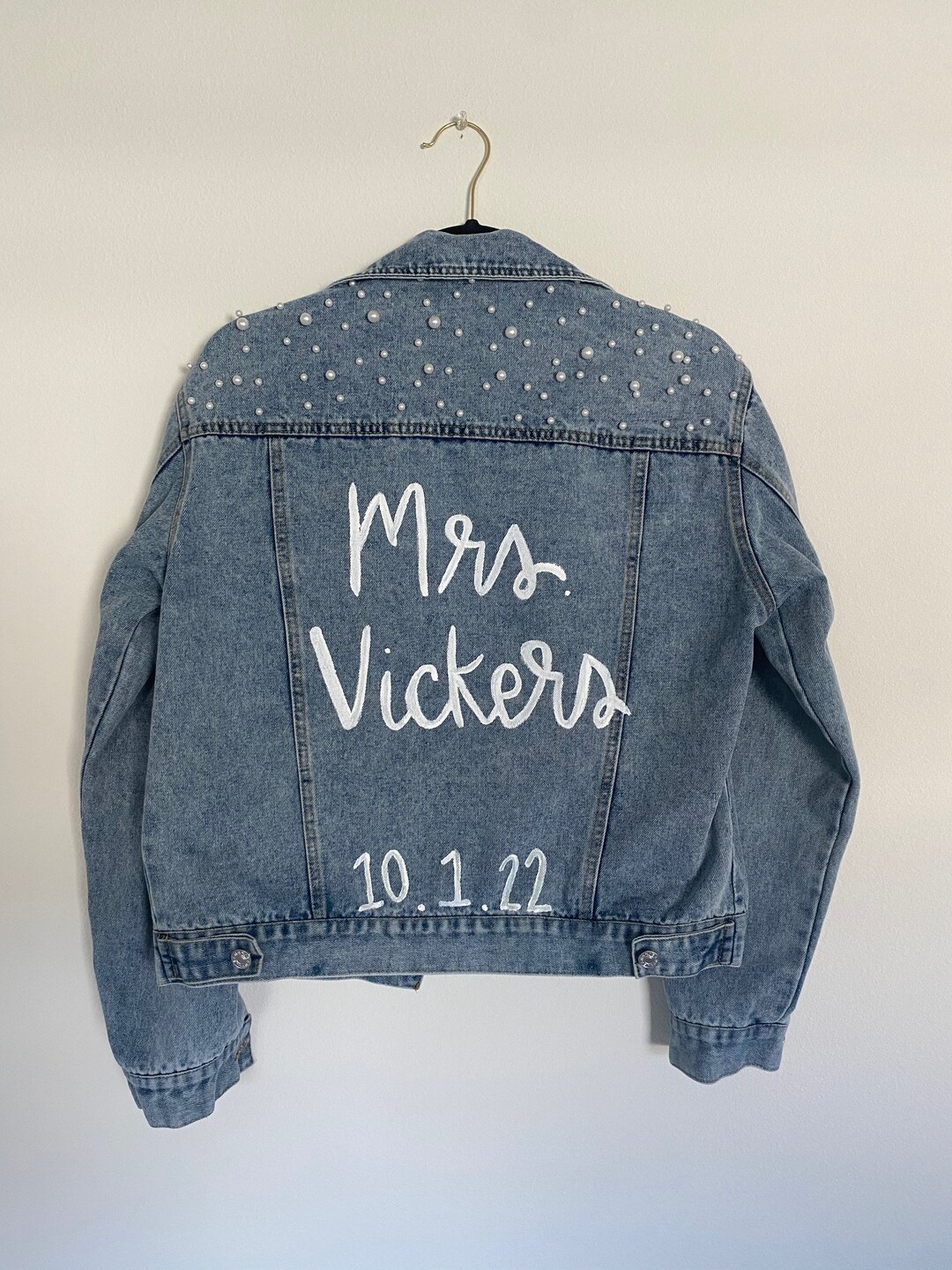 Hand-painted Pearl Bride Denim Jacket: Custom Bridal Gift - Etsy