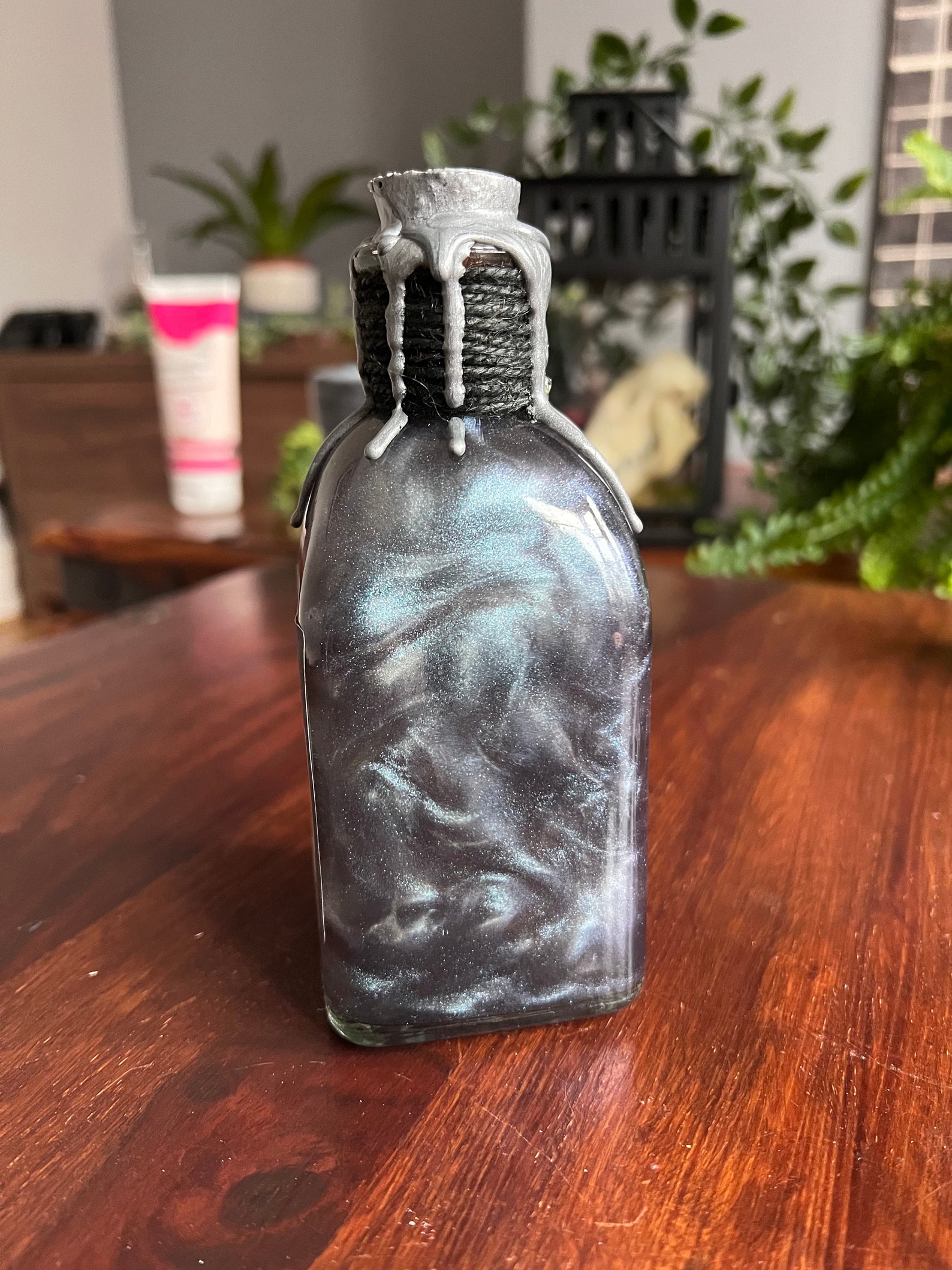 Eye of the Storm Colour Changing Potion, Fantasy Prop, Magical ...