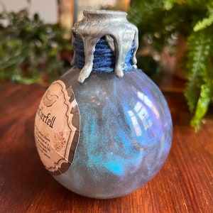 Featherfell Clear Iridescent Colour Changing Potion, Magical Apothecary ...