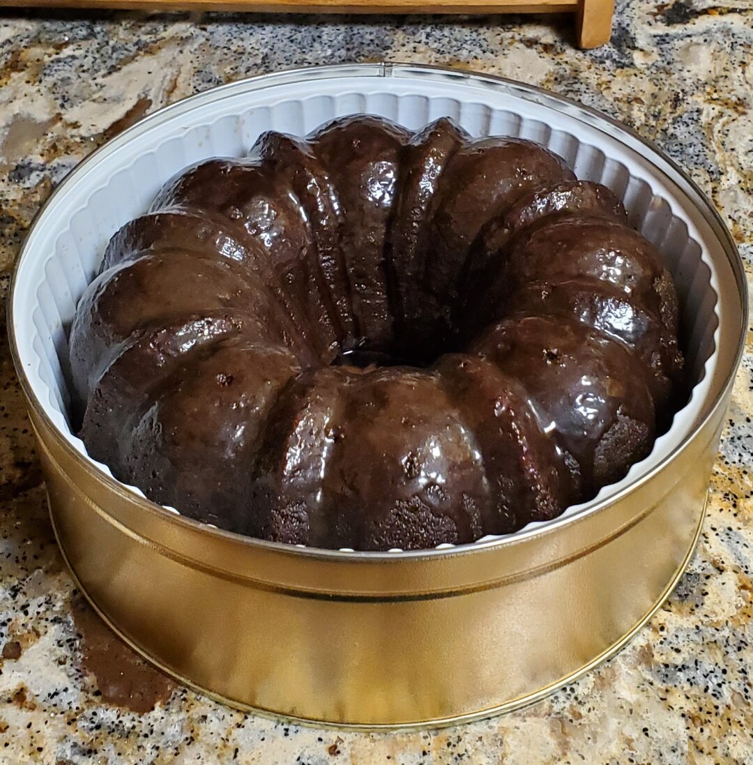 Double Chocolate Cherry Cake With Kirsch Liqueur Glaze - Etsy