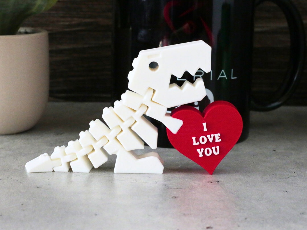 Flexi T-rex Love Heart | 3D Printed T-rex Holding Heart | I Love You ...