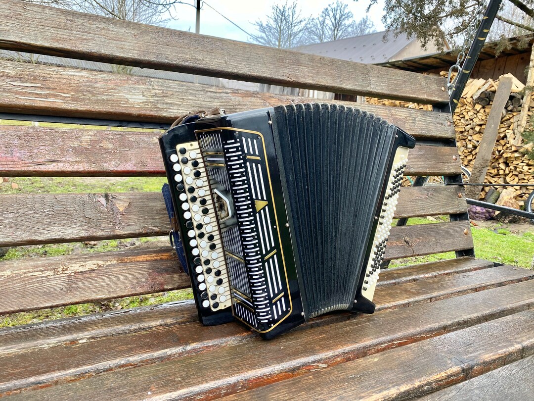Russian Bayan Sarmat, Sarmat Button Accordion, 100 Bass, Chromatic ...